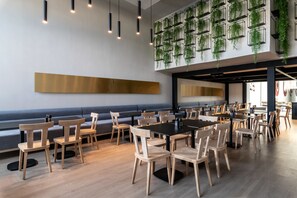 Pequeno-almoço continental diário incluído