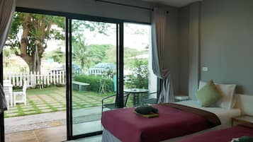 Quarto duplo standard | Cortinas blackout, Wi-Fi de cortesia