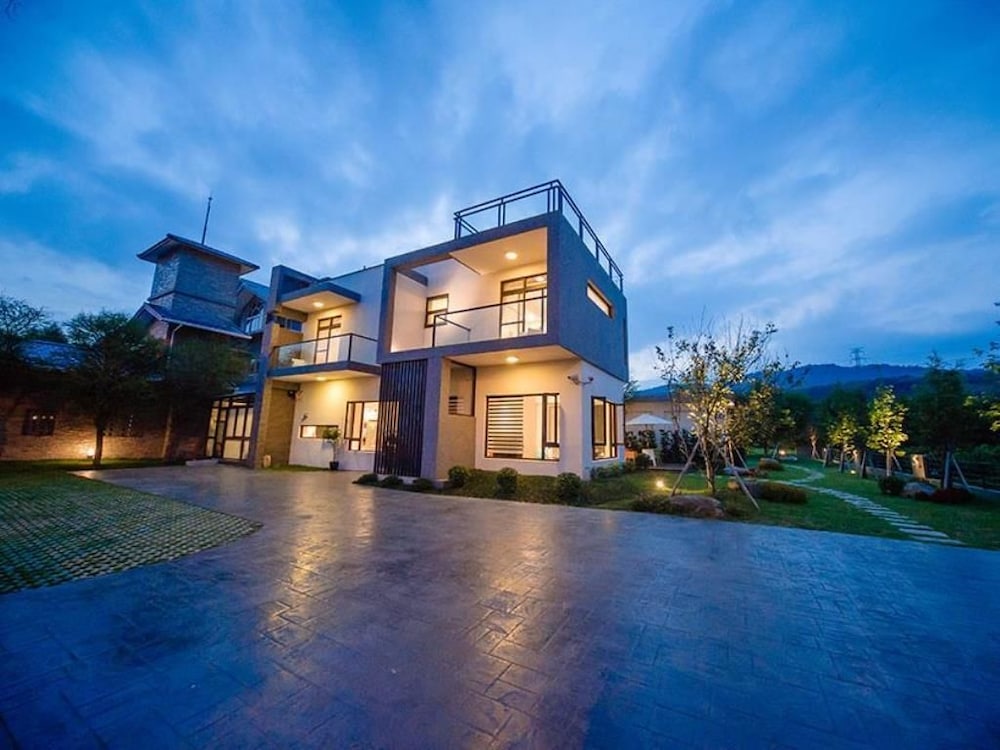 Lovely Pond Hostel - Taipei