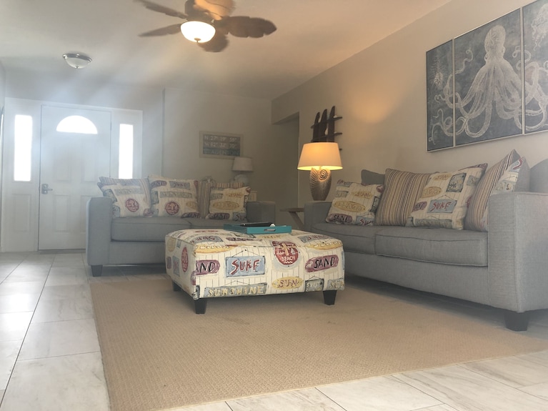 Paradise Cove -- A Perfect Beach Getaway - Bradenton, FL