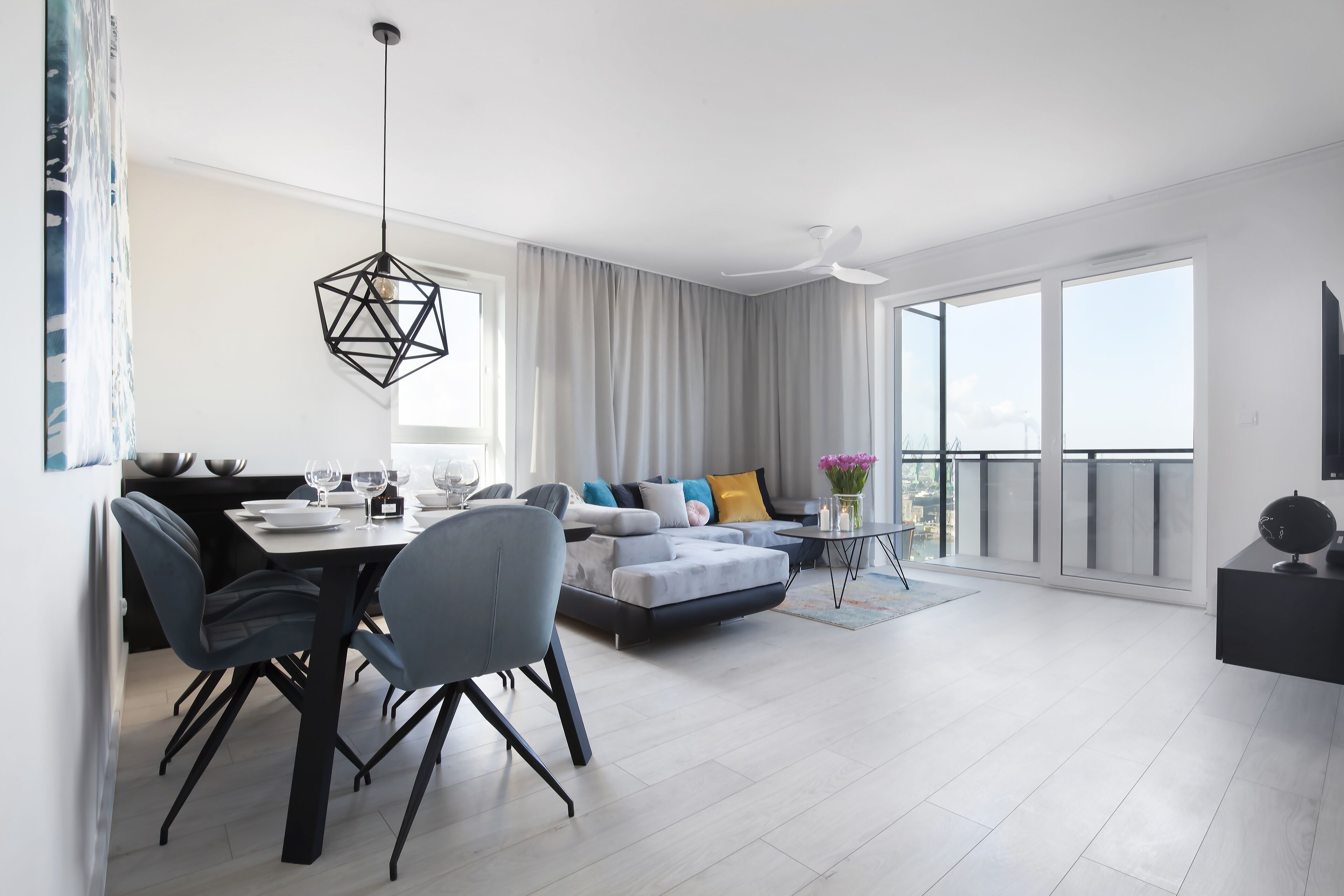 Penthouse Premium | Sala de estar | TV de ecrã plano 