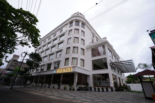 Coral Reef Kochi - A Unit Of Coral Isle Hotels - Kochi