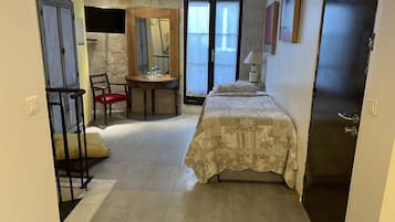 Apartamento conforto | 1 quarto, frigobar, cofres nos quartos, individualmente decorados