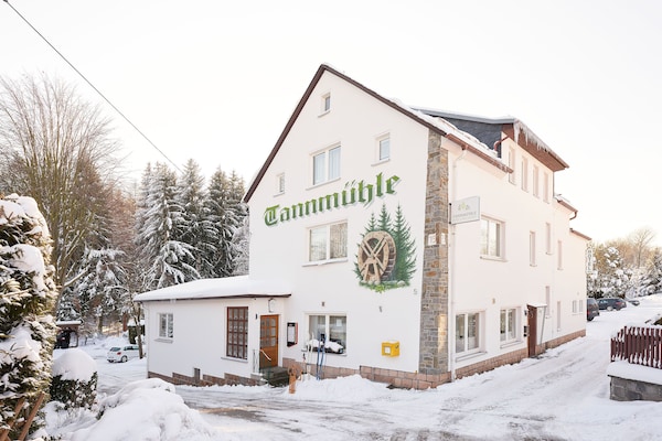 Waldhotel Tannmuehle - Hohenstein-Ernstthal
