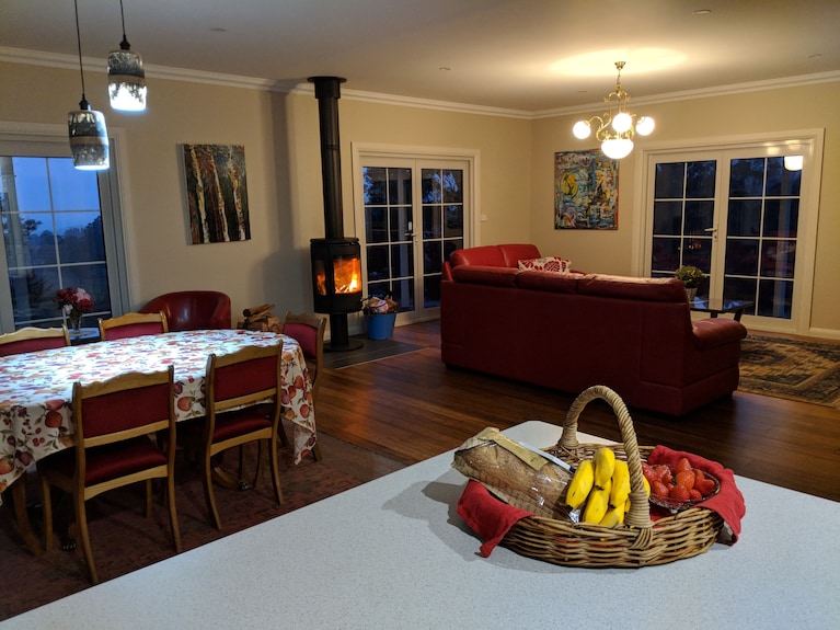 Mountain Blue Guest House - Deloraine