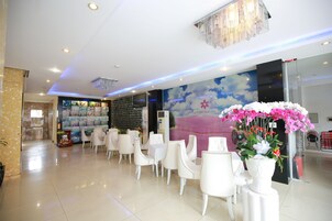 Área de estar no saguão