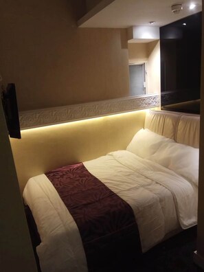 Quarto Duplo Romântico, 1 cama de casal | Wi-fi grátis