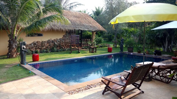 Malee Garden - Sam Roi Yot