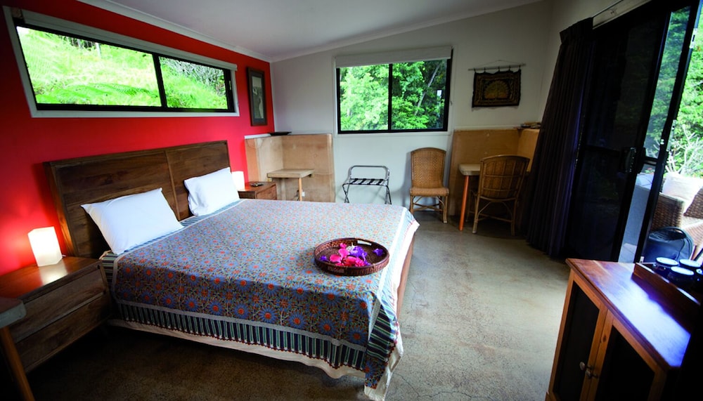 Wompoo Eco Retreat - Mangosteen Bungalow With Views - Daintree