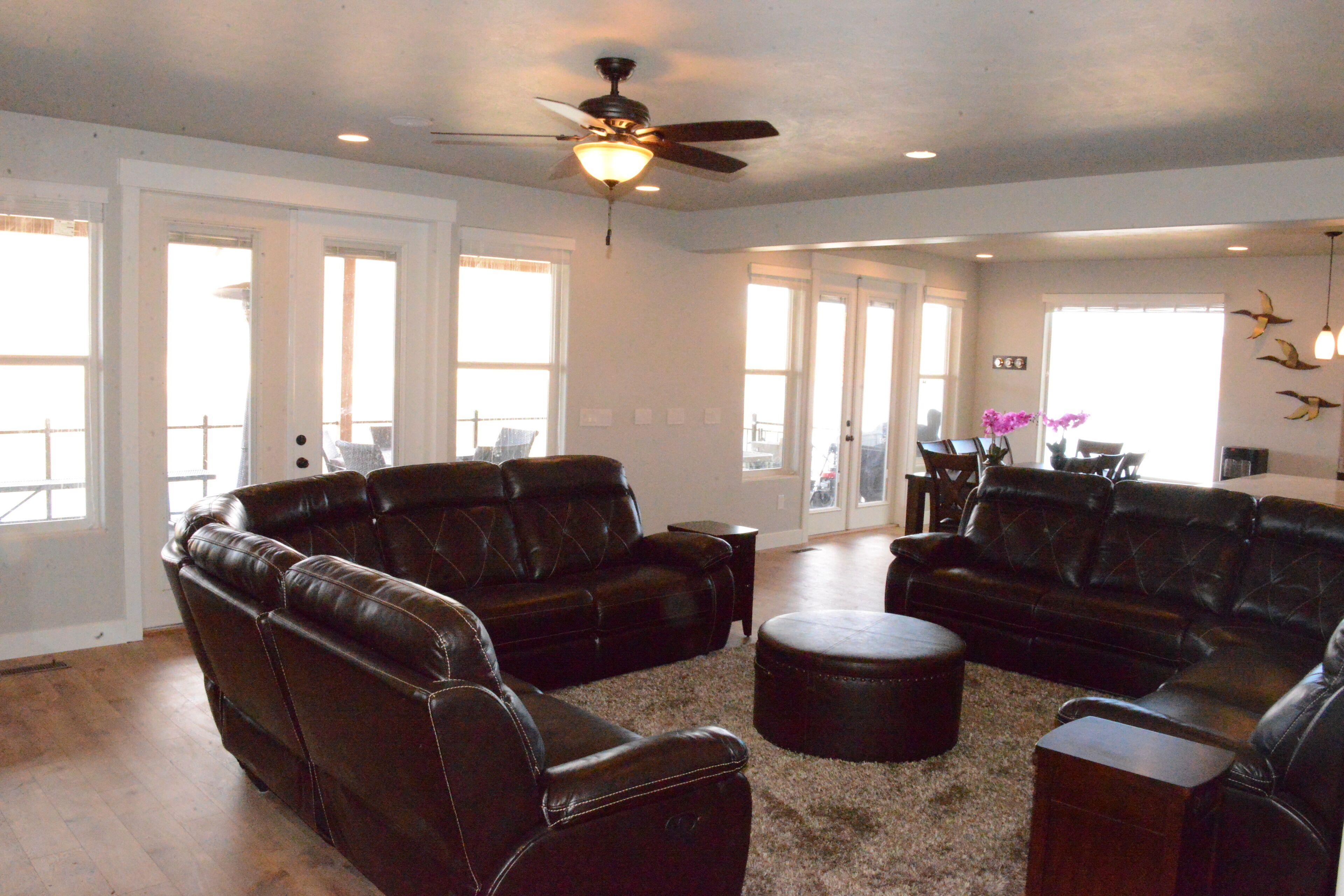 Lake House! Lake Front! Nothing Like This Available In The State! - Utah