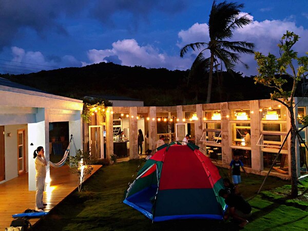 月过山丘 - 滿州鄉