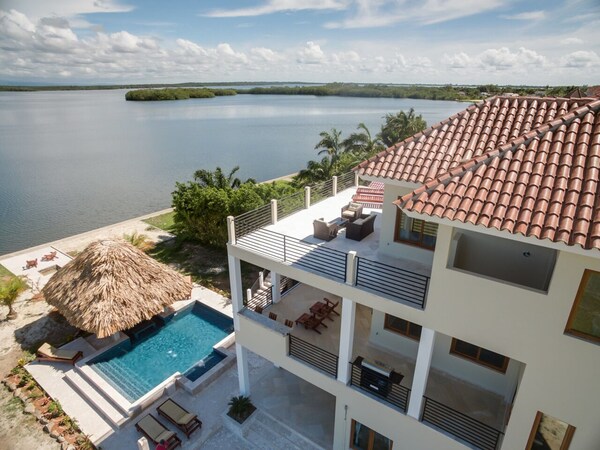 Villa Laguna Gecko - Placencia