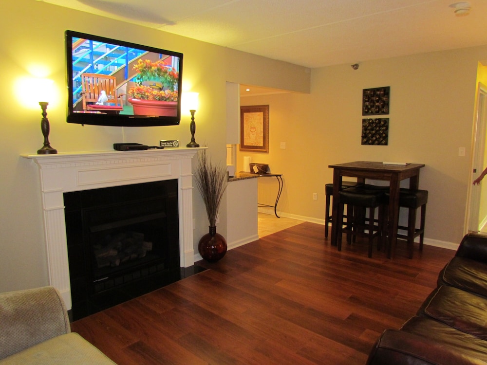 In Town With A Spectacular View - Walk To The Parkway! - Anakeesta, Gatlinburg