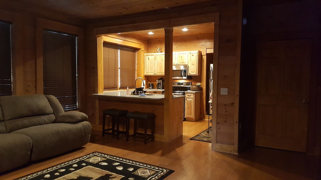 Running Branch Lodge (Cabin) Nantahala,rafting,zipline,wifi, Dtv, Firepit,stream - Great Smoky Mountains National Park