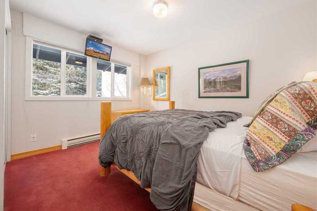 Rmr: Gros Ventre A5 Condo In Teton Village - Wyoming