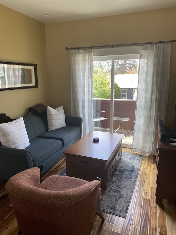 Amazing West Side -- Walk Everywhere -- Dog-friendly - Oregon