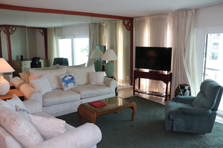 El Matador 424 By Alicia Hollis Rentals Free Tickets! $300/day - Fort Walton Beach, FL