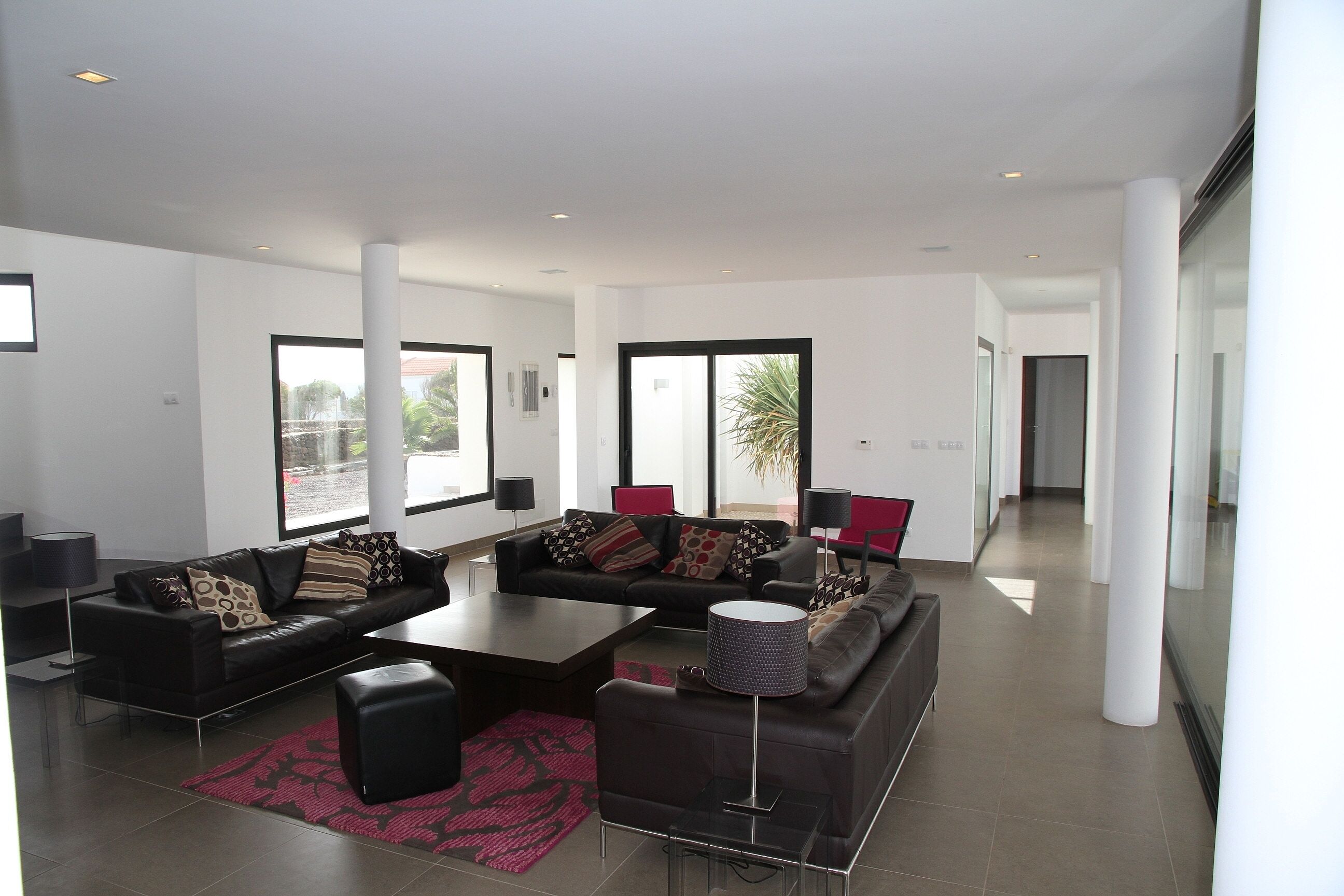 Luxe Villa Met Groot Verwarmd Privézwembad En Uitzicht Op Zee En De Bergen - La Oliva