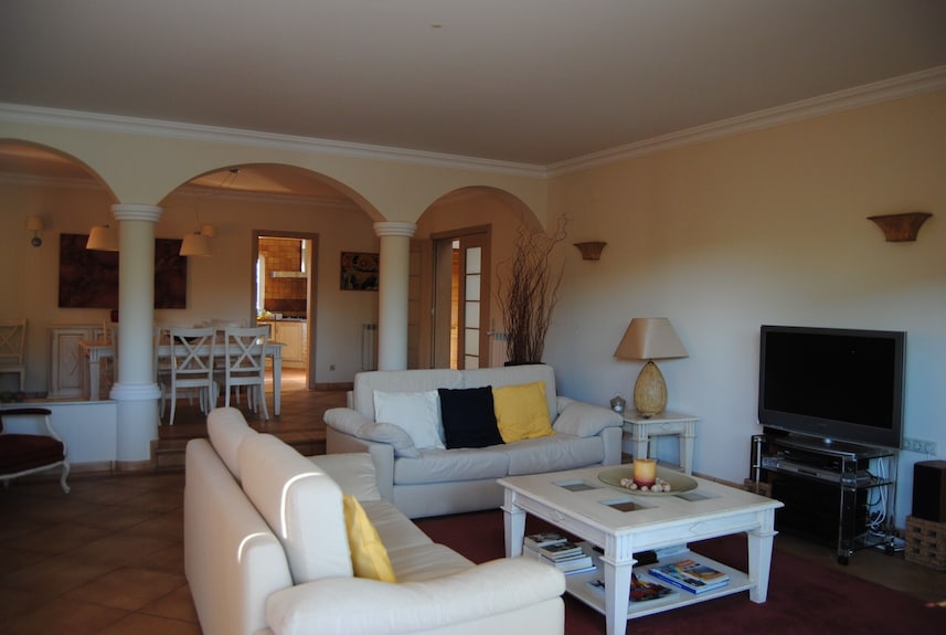 Luxury 4 Bedroom Villa With Private Pool And Garden - Algarve
