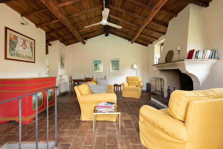 Tuscan House In Idyllic Scenic Tranquility In Hills Between Lucca And Sea Wifi - Tuscany