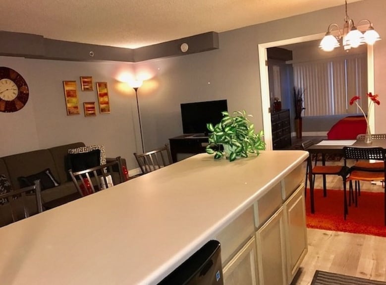 Las Vegas Strip From 119 / Night In A 1 Bedroom Condo - Las Vegas Harry Reid Airport (LAS)