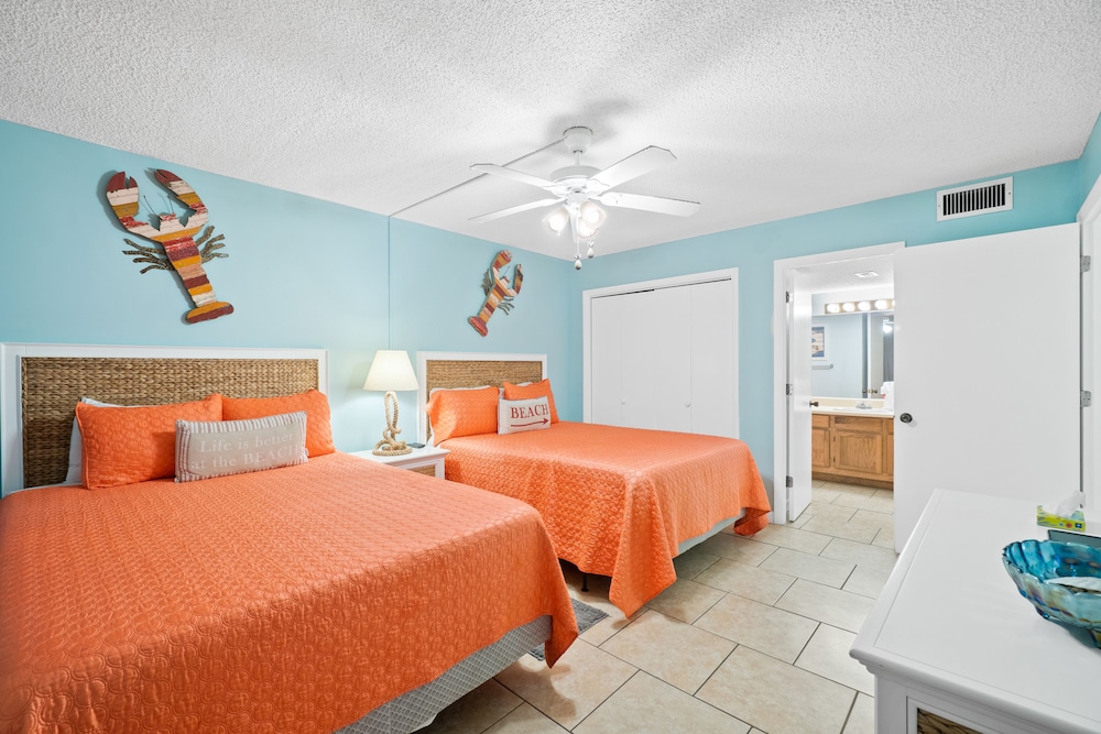 Beachfront Condo, Pool, 1st Floor, East End Pcb - Panama City