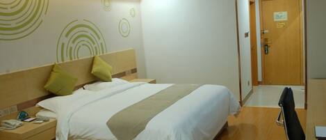 Quarto | Cortinas blackout, ferros/tábuas de passar roupa, Wi-Fi de cortesia