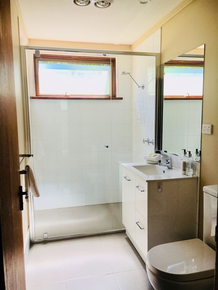 Cedar Holiday Unit # 7 - Bright