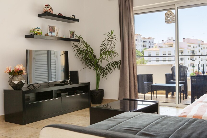 C02 - 3 Camas De Lujo Con Vista A La Piscina - Lagos, Portugal