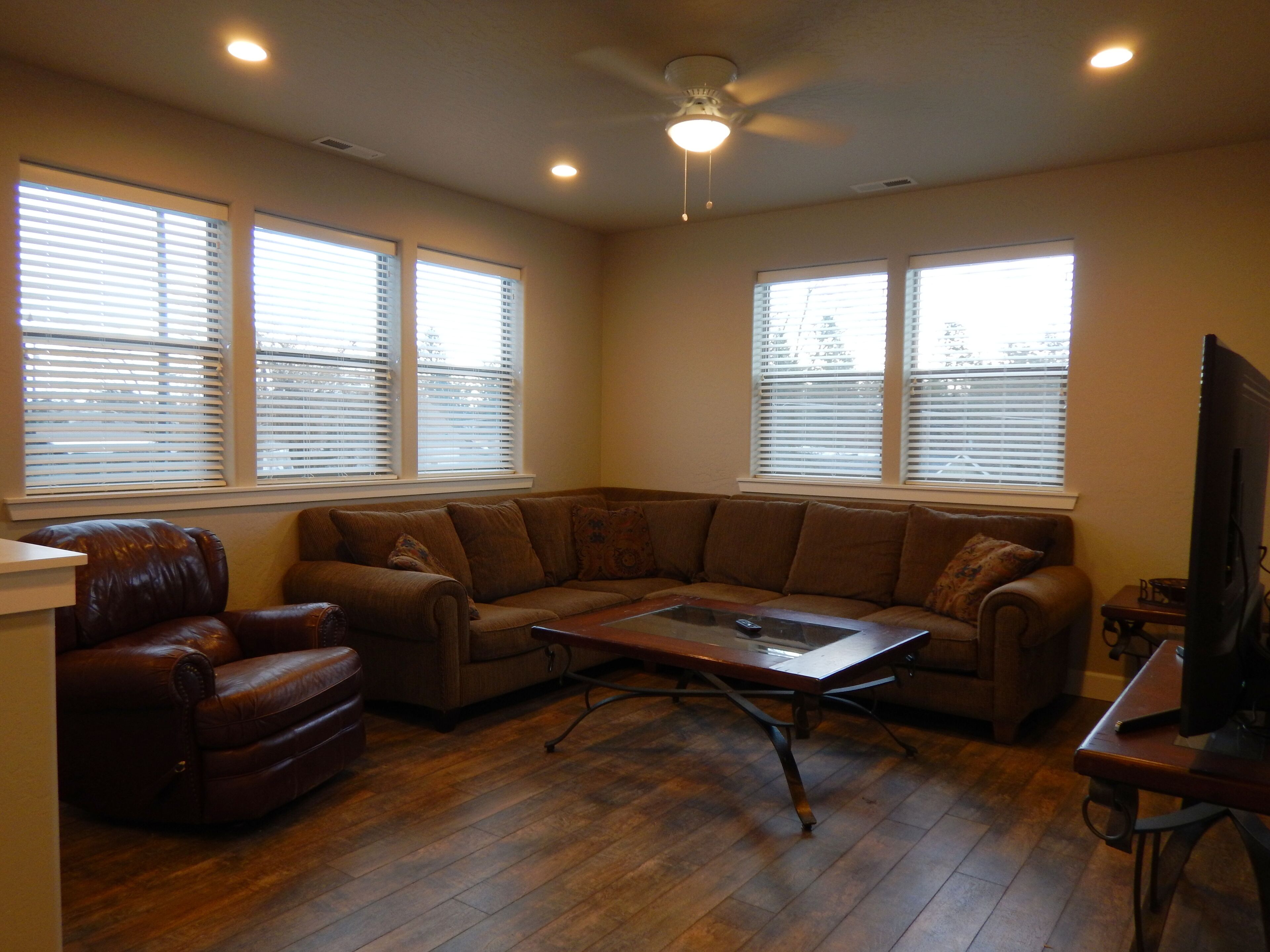 3 Br Town House In South Sandpoint With 2 Car Garage - Sandpoint, ID