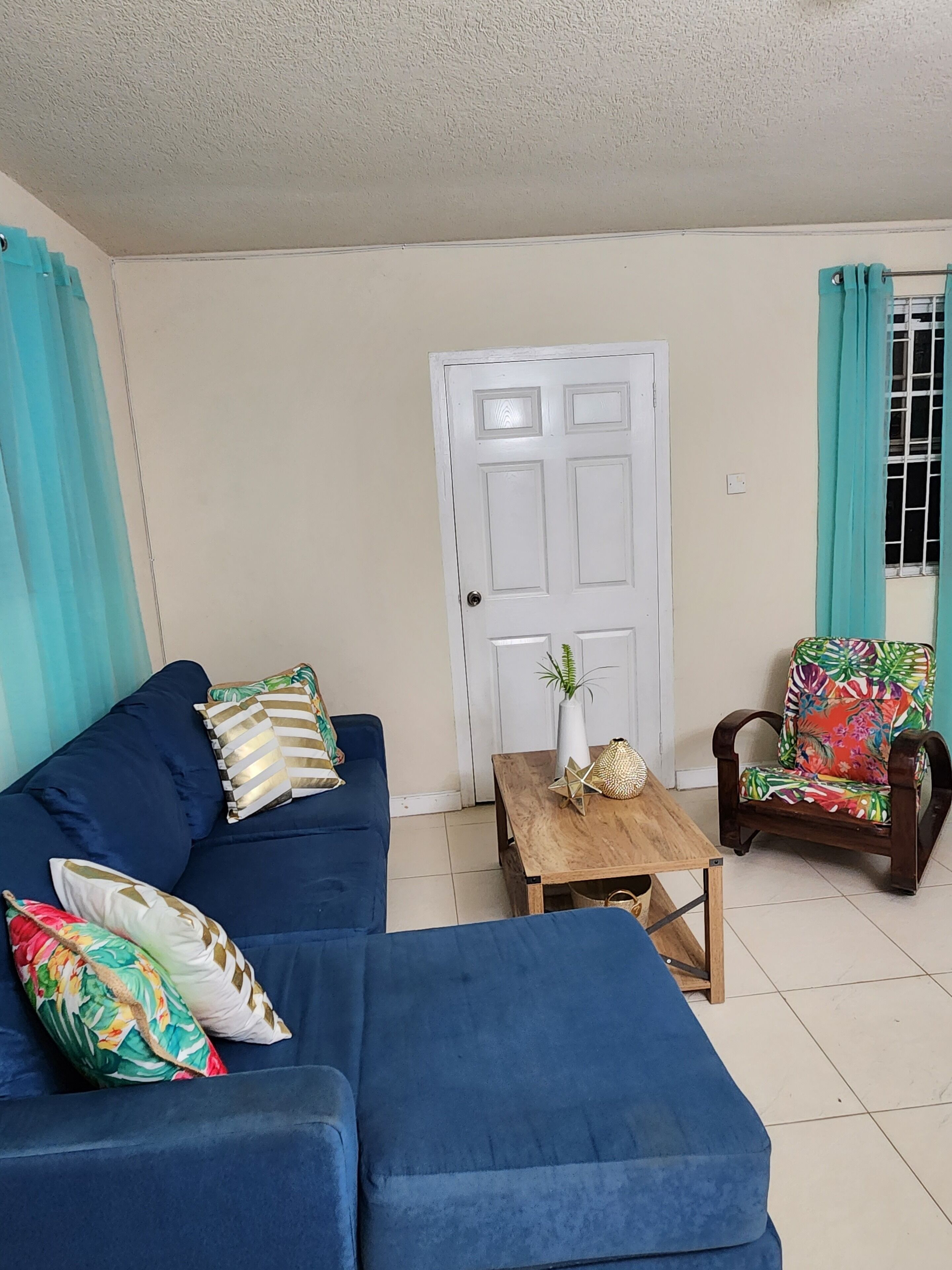Condo Suites Near Dover Beach And Nightlife In St. Lawrence Gap - Bridgetown