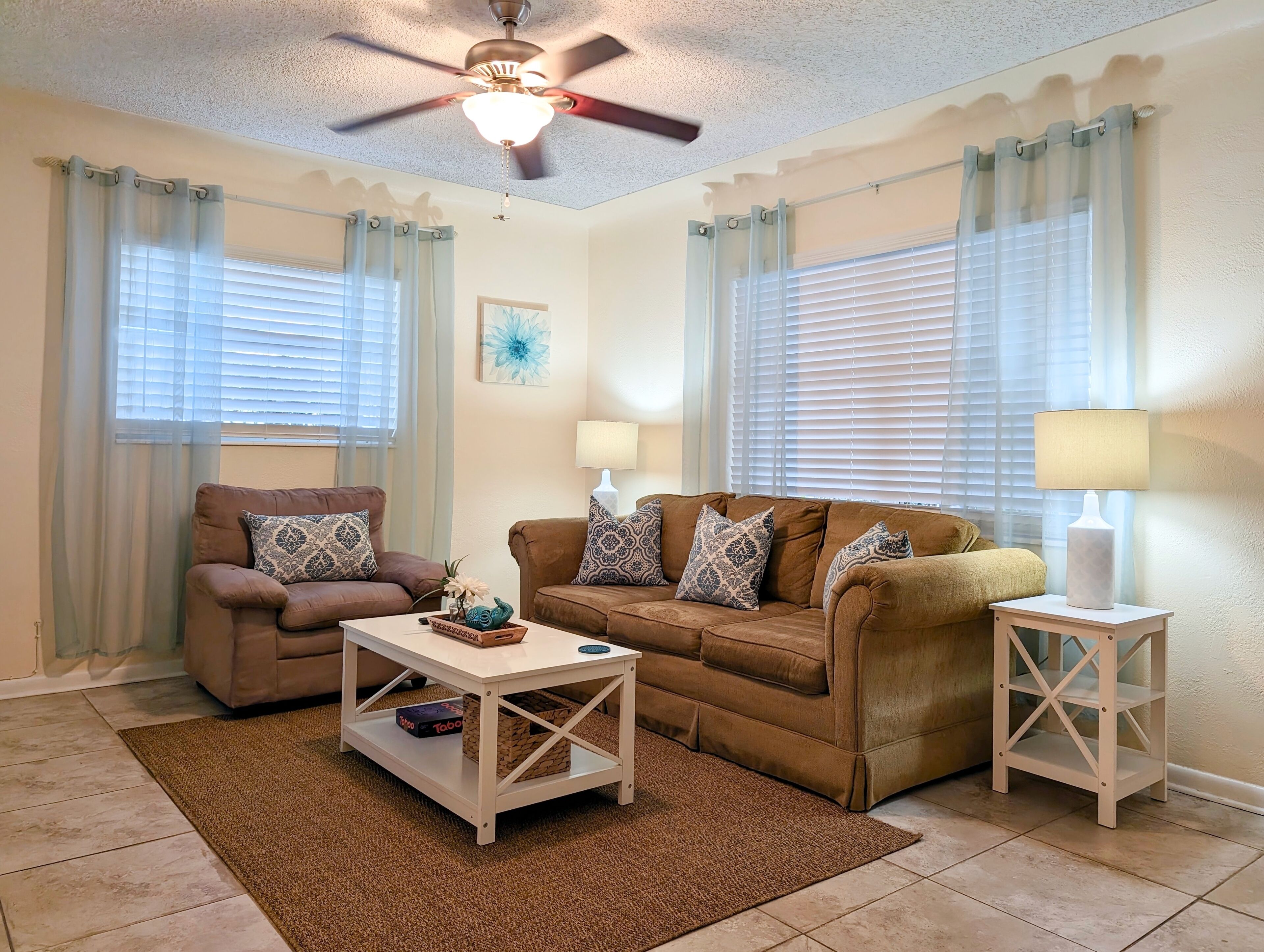 Dog-friendly! Private Backyard! 5min To The Beach - Lake Seminole, FL