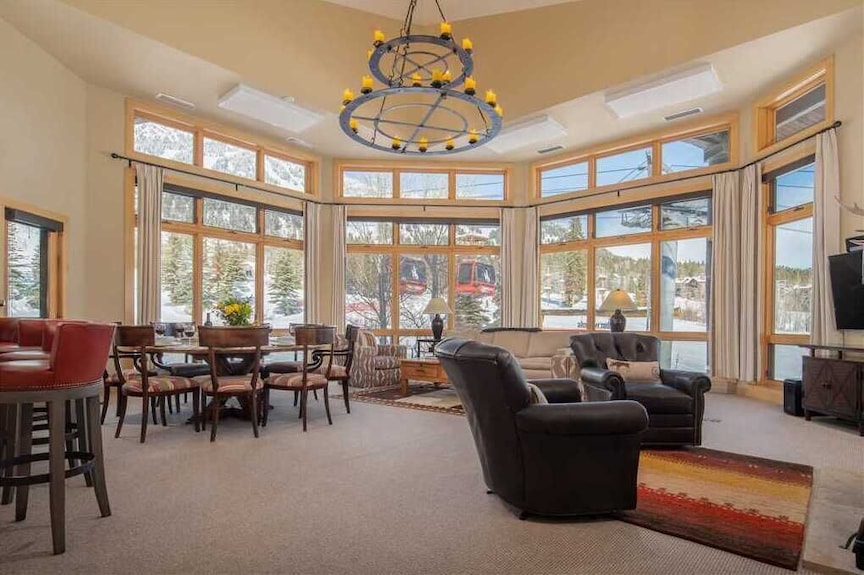 Rmr: Cody House B Condo In Teton Village - Taggart Lake, WY