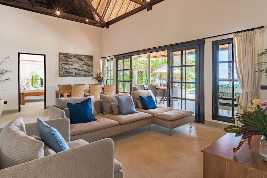 Villa Bersama: Live The Bali Dream In This Luxury Beach Front Villa With Staff! - Bali