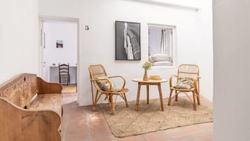 Quarto Duplo Comfort, 1 quarto | Secretária adequada para computadores portáteis, ferro/tábua de engomar