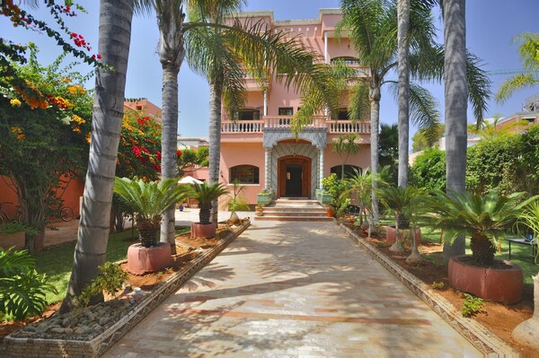 Lhostel - Casablanca