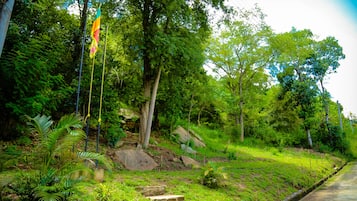 Área para churrascos e piqueniques