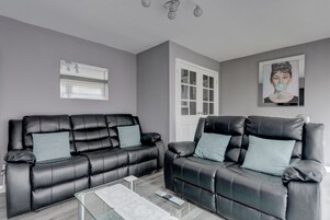 Casa geminada, 3 quartos (City Townhouse) | 2 quartos, roupas de cama premium