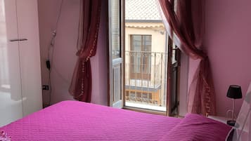 Quarto Comfort (Rossa) | Secretária, Wi-fi grátis