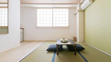 Quarto Duplo | Ferro/tábua de engomar, Wi-fi grátis, roupa de cama fornecida