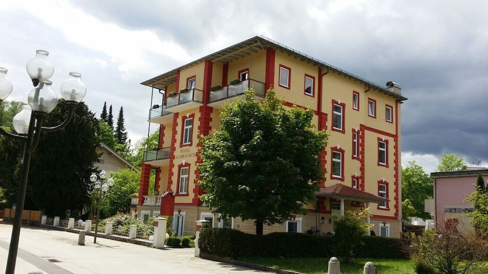 Hotel Almrausch - Bayerisch Gmain