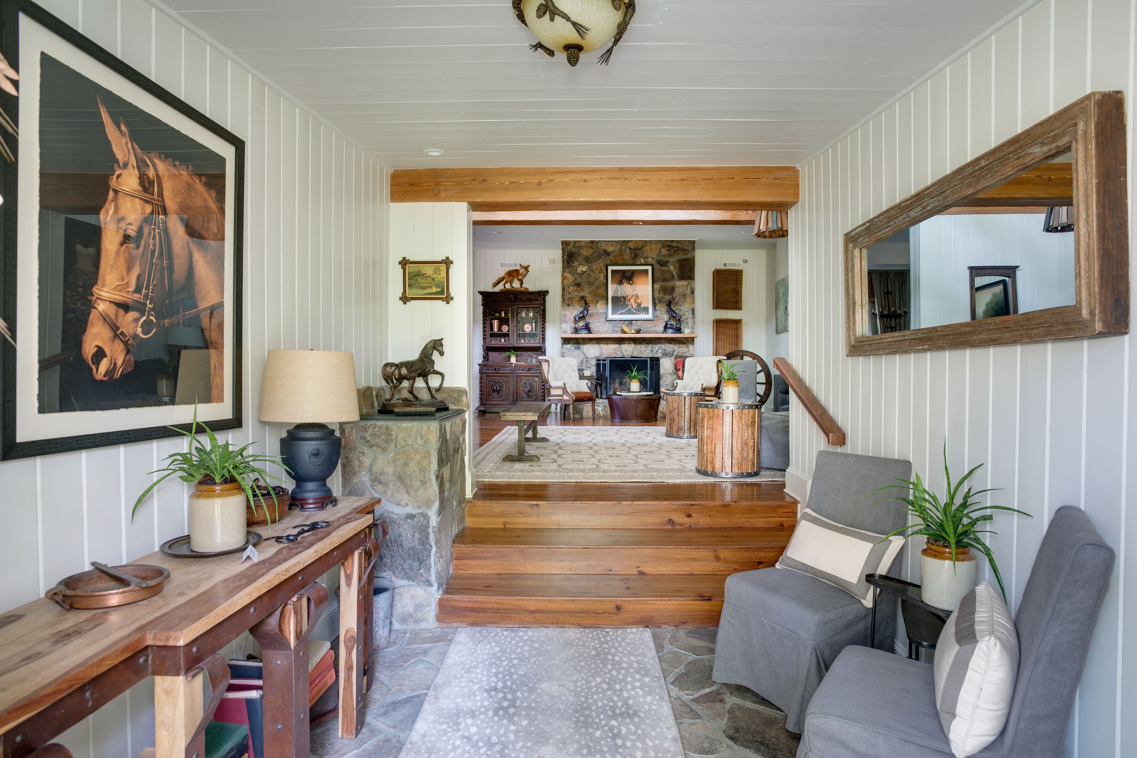 The Barn At Lake Rabun A Classic Lakemont Retreat For Family & Friends To Gather - Lake Tugalo, SC