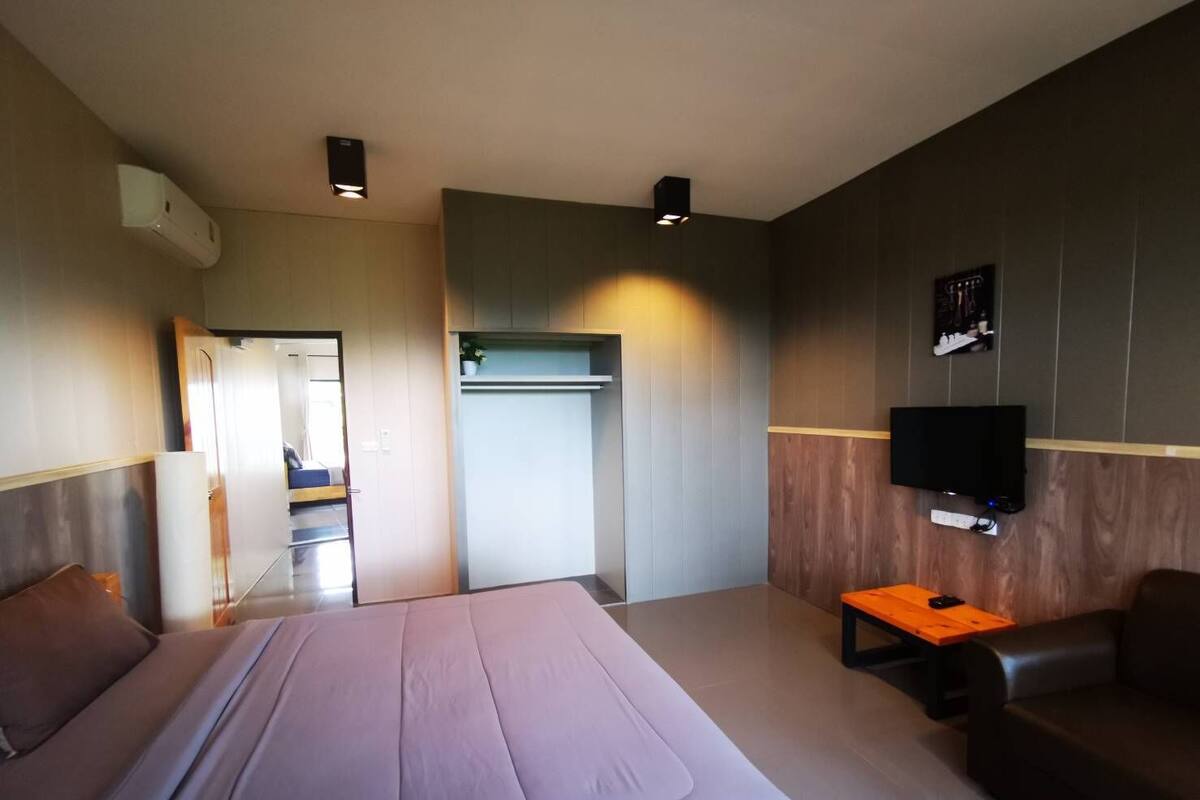 Suite Familiar, várias camas, vista para a montanha | Cortinas/cortinados opacos, Wi-fi grátis 