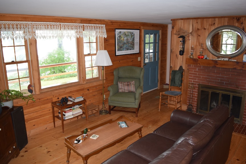 Three Month Rental Minimum. - Portsmouth