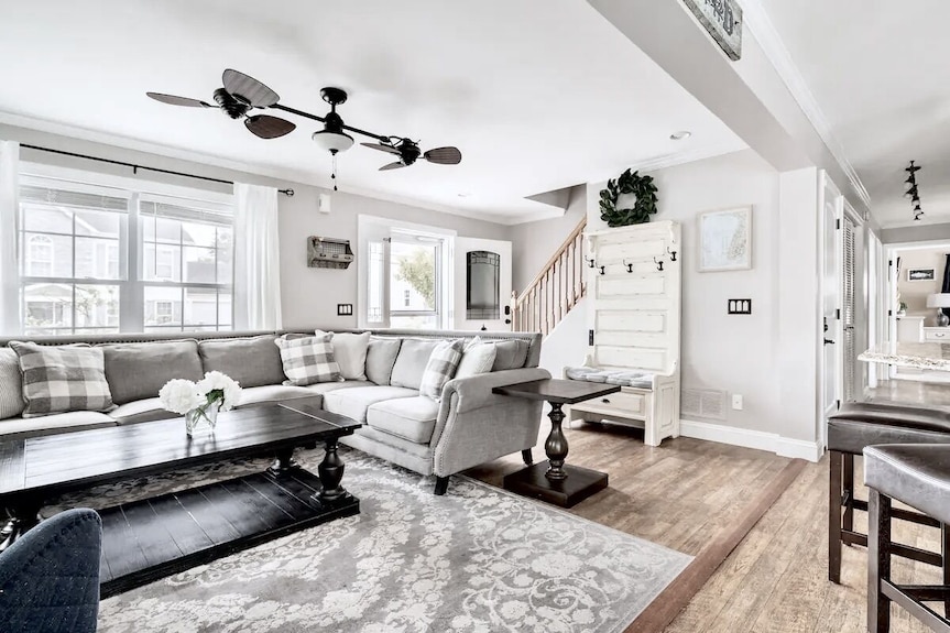 Hot Tub Holiday Escape! Fireplace + 500ft To Private Beach, Close To All! - New Jersey