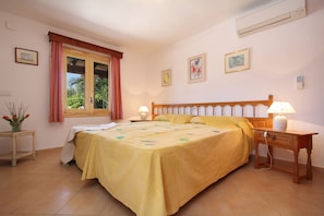 Villa, 4 quartos | 4 quartos, ferro/tábua de engomar, Wi-fi grátis 