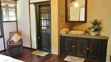 Quarto casal superior | 1 quarto, roupas de cama premium, cofres nos quartos
