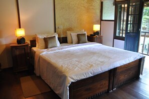 Quarto Duplo Superior | 1 quarto, roupa de alta qualidade, cofre no quarto 