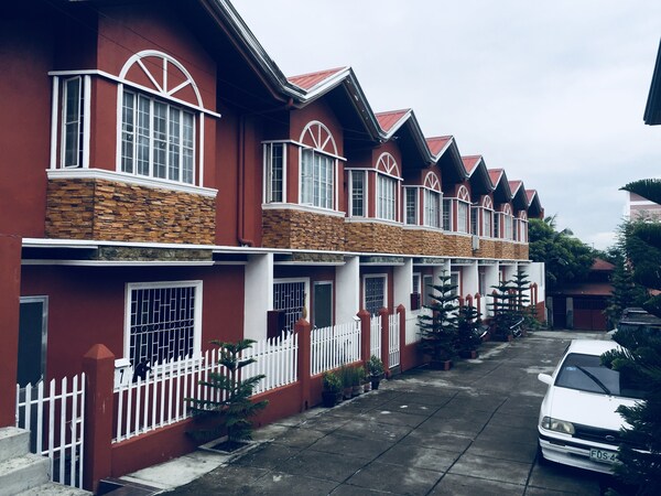 Luzville Residences - Naic