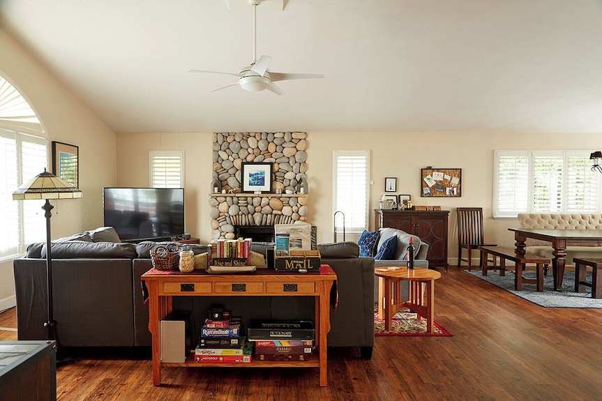 Retreat To Rise And Shine! Pool, Hot Tub, Walk To Drake's Beach! Game Room! - Guerneville, CA